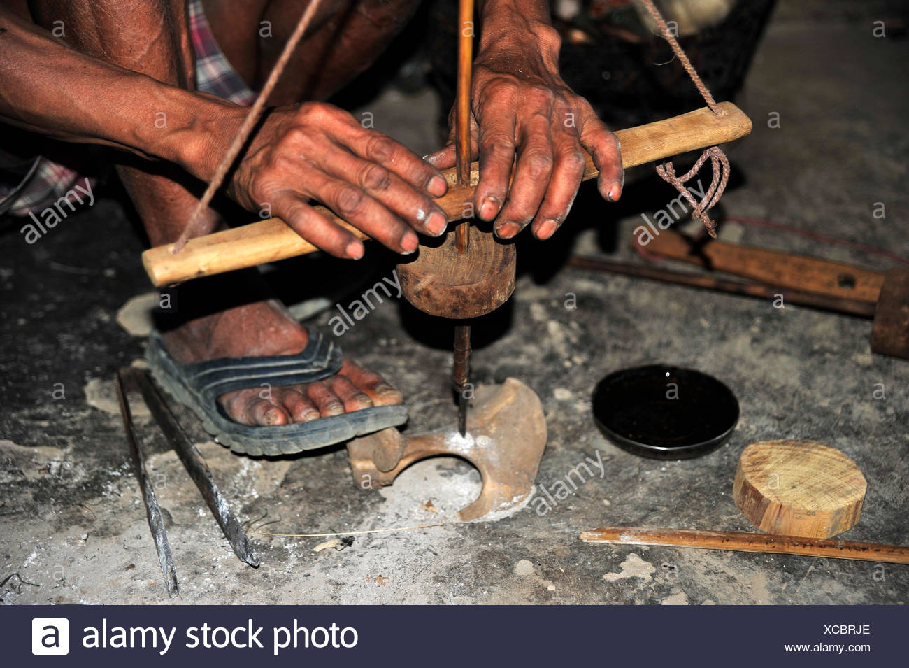 Old Stone Age Tool Stock Photos & Old Stone Age Tool Stock Images - Alamy