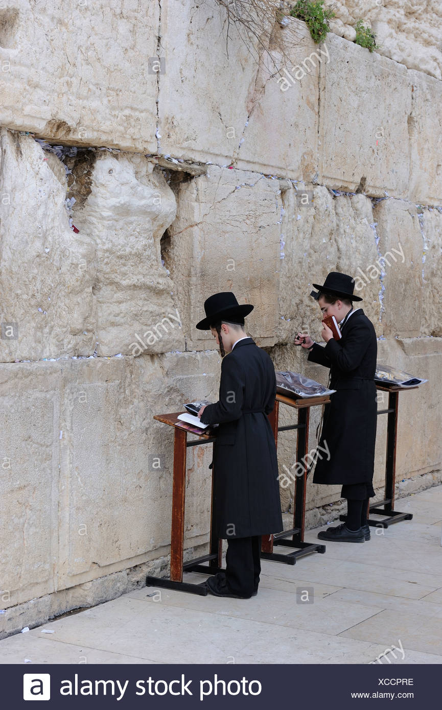 Praying At The Wailing Wall High Resolution Stock Photography and ...