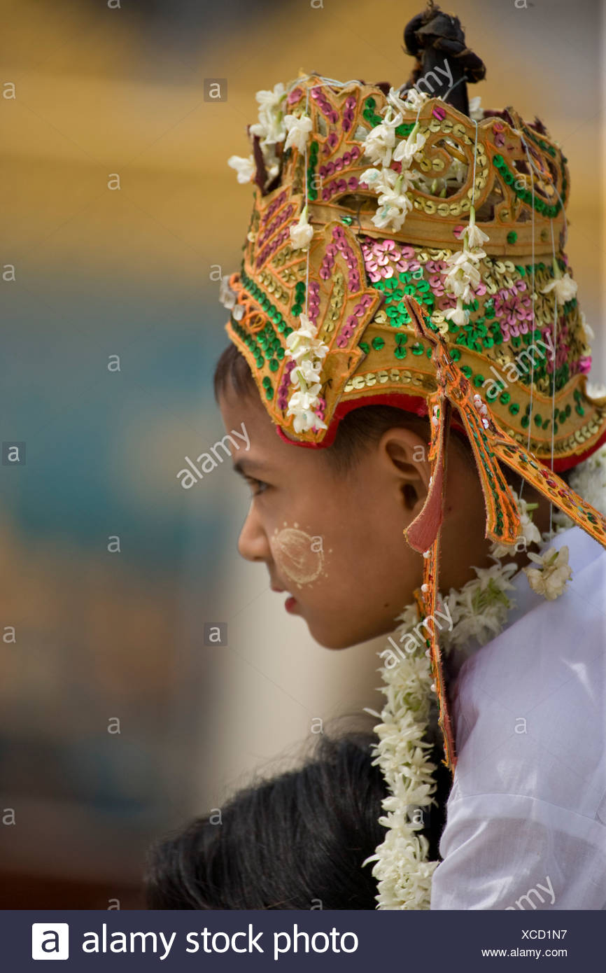 Rangoon Design High Resolution Stock Photography and Images - Alamy