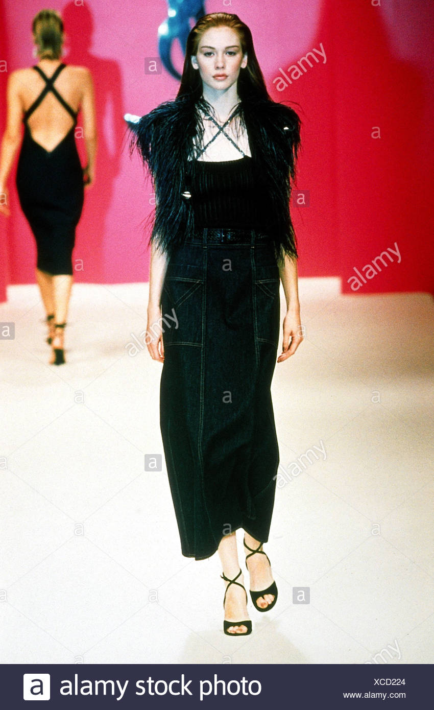 Ysl Catwalk High Resolution Stock Photography and Images - Alamy
