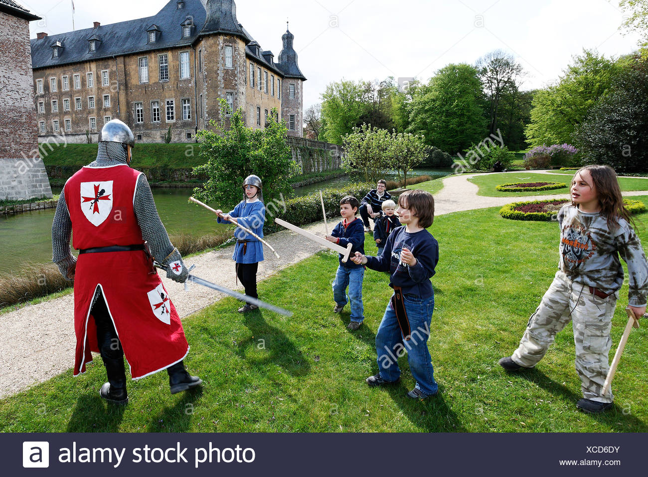 Fighting Kids Outdoor High Resolution Stock Photography and Images - Alamy