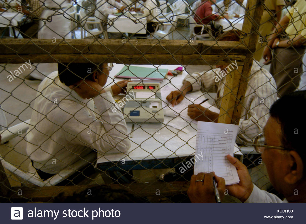 Electronic Voting Machine India High Resolution Stock Photography and ...