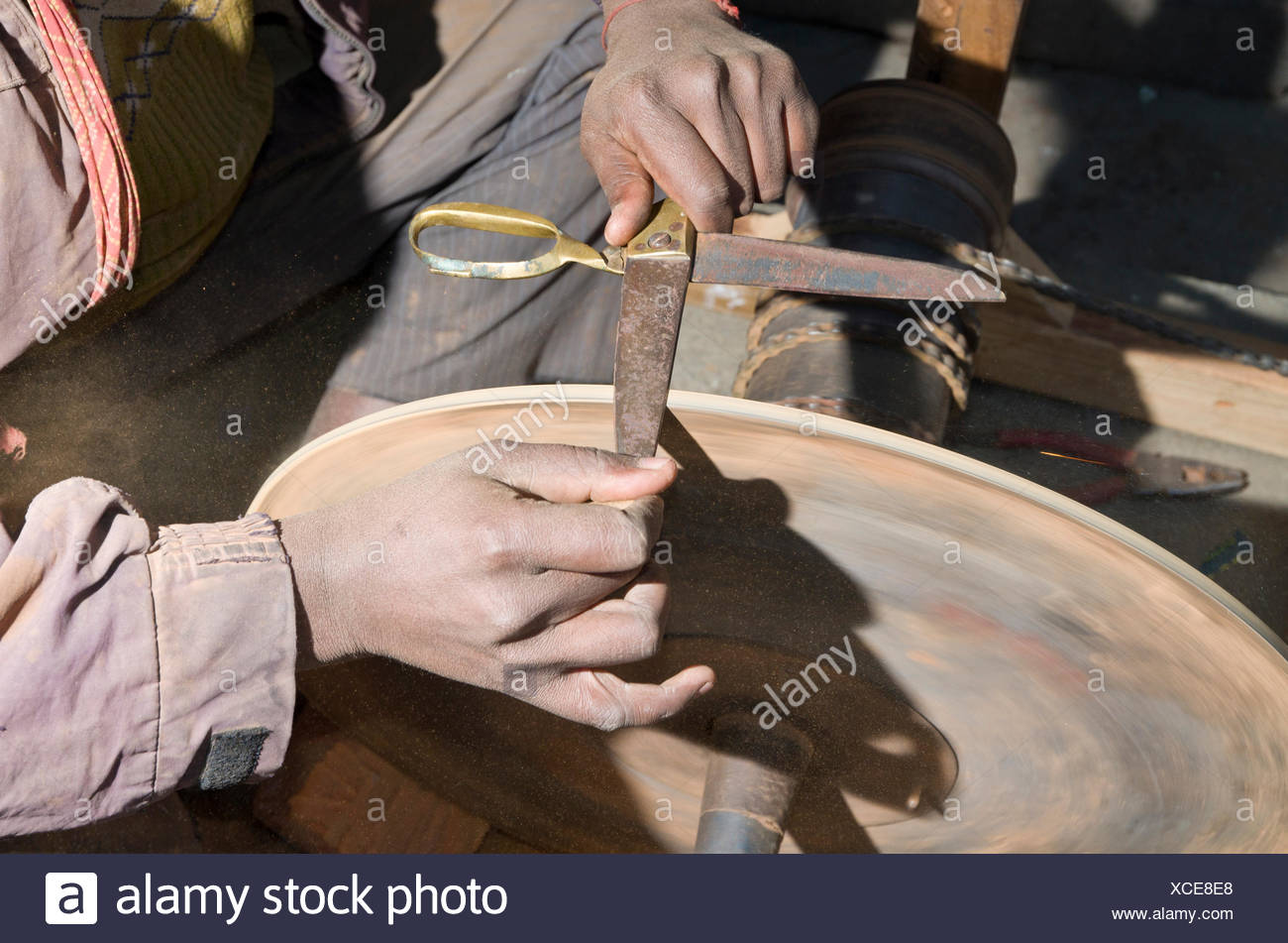 Knife Grinding Stock Photos & Knife Grinding Stock Images - Alamy