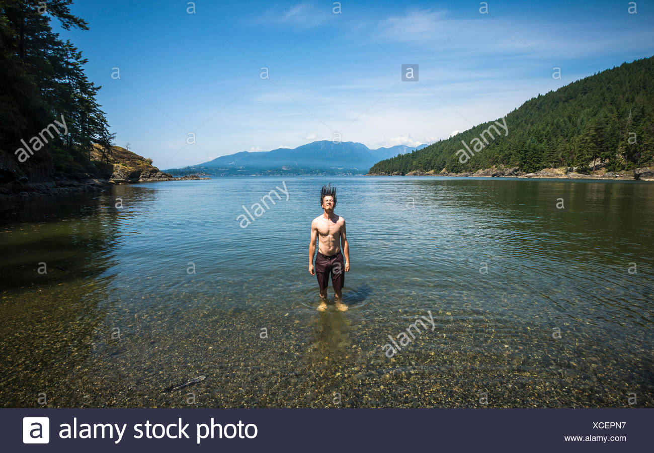 Man Throwing Water High Resolution Stock Photography and Images - Alamy