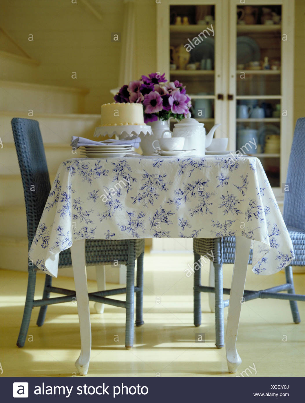 Afternoon Tea Room High Resolution Stock Photography and Images - Alamy