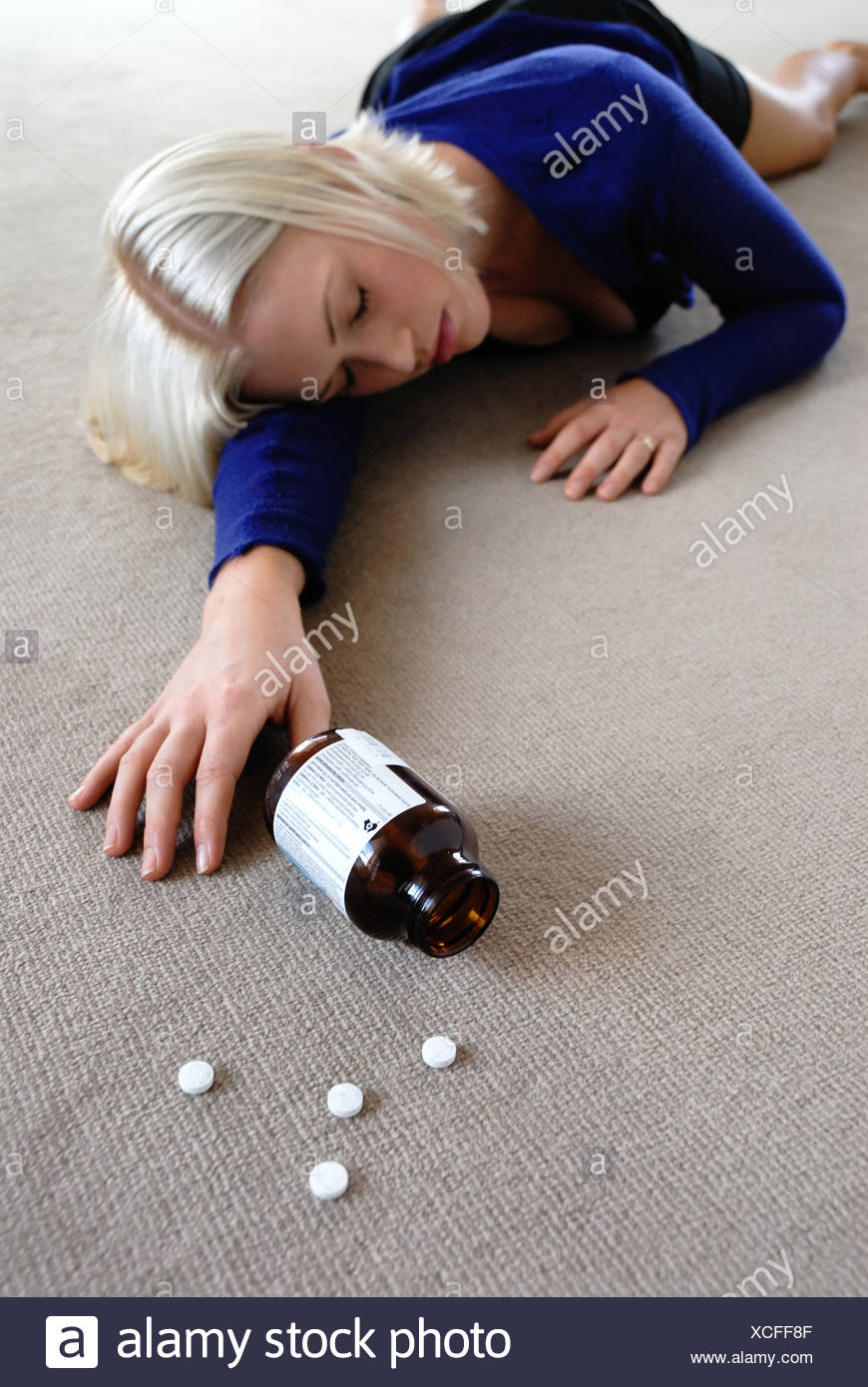 Faint Woman High Resolution Stock Photography and Images - Alamy