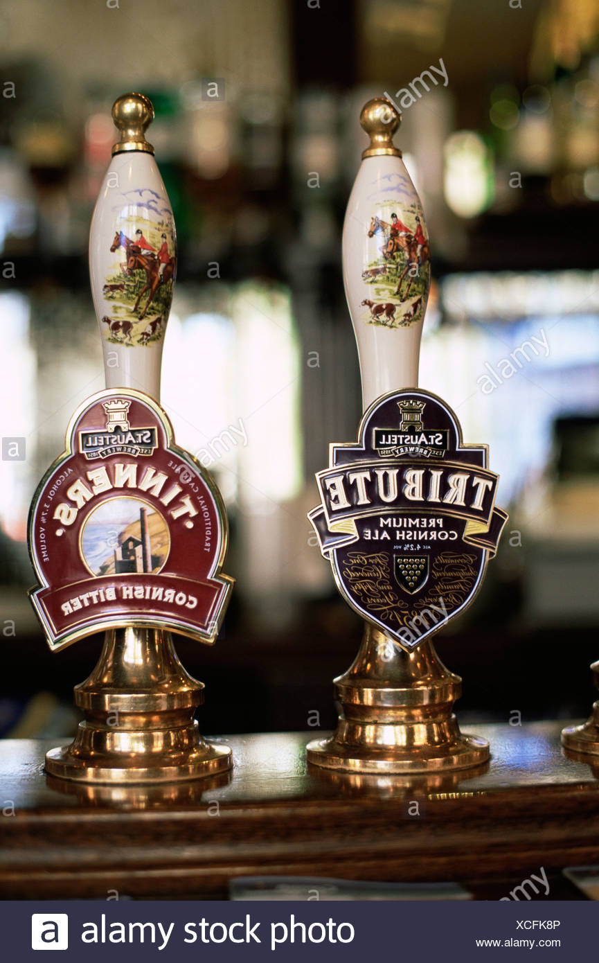 Beer Pump Handles Stock Photos & Beer Pump Handles Stock Images - Alamy