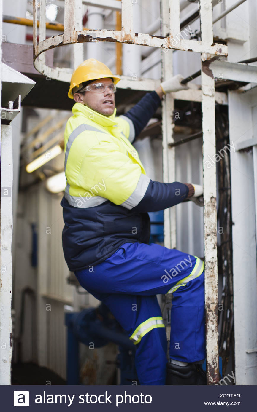 Offshore Rig High Resolution Stock Photography and Images - Alamy