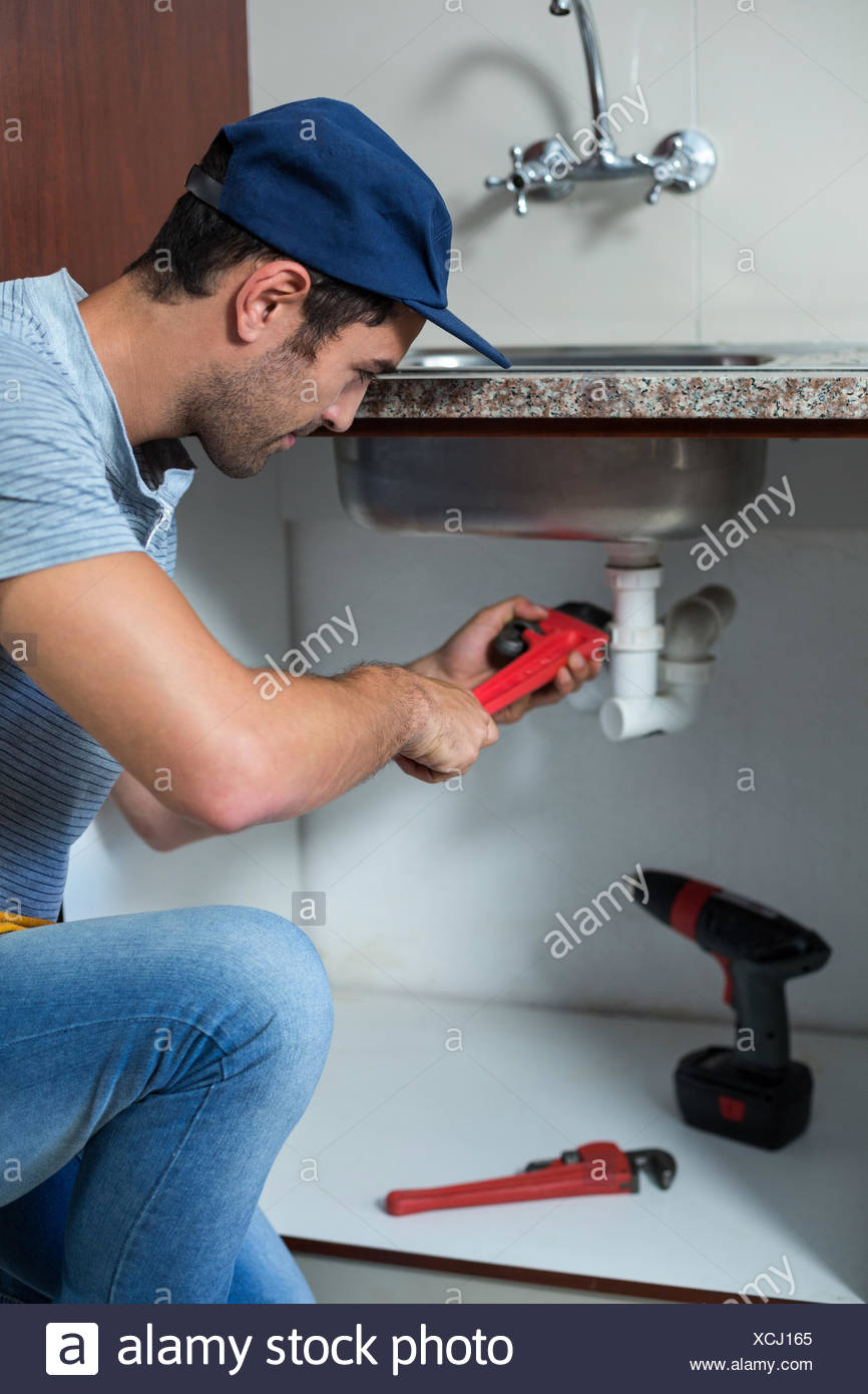 Pipe Wrench Stock Photos & Pipe Wrench Stock Images - Alamy