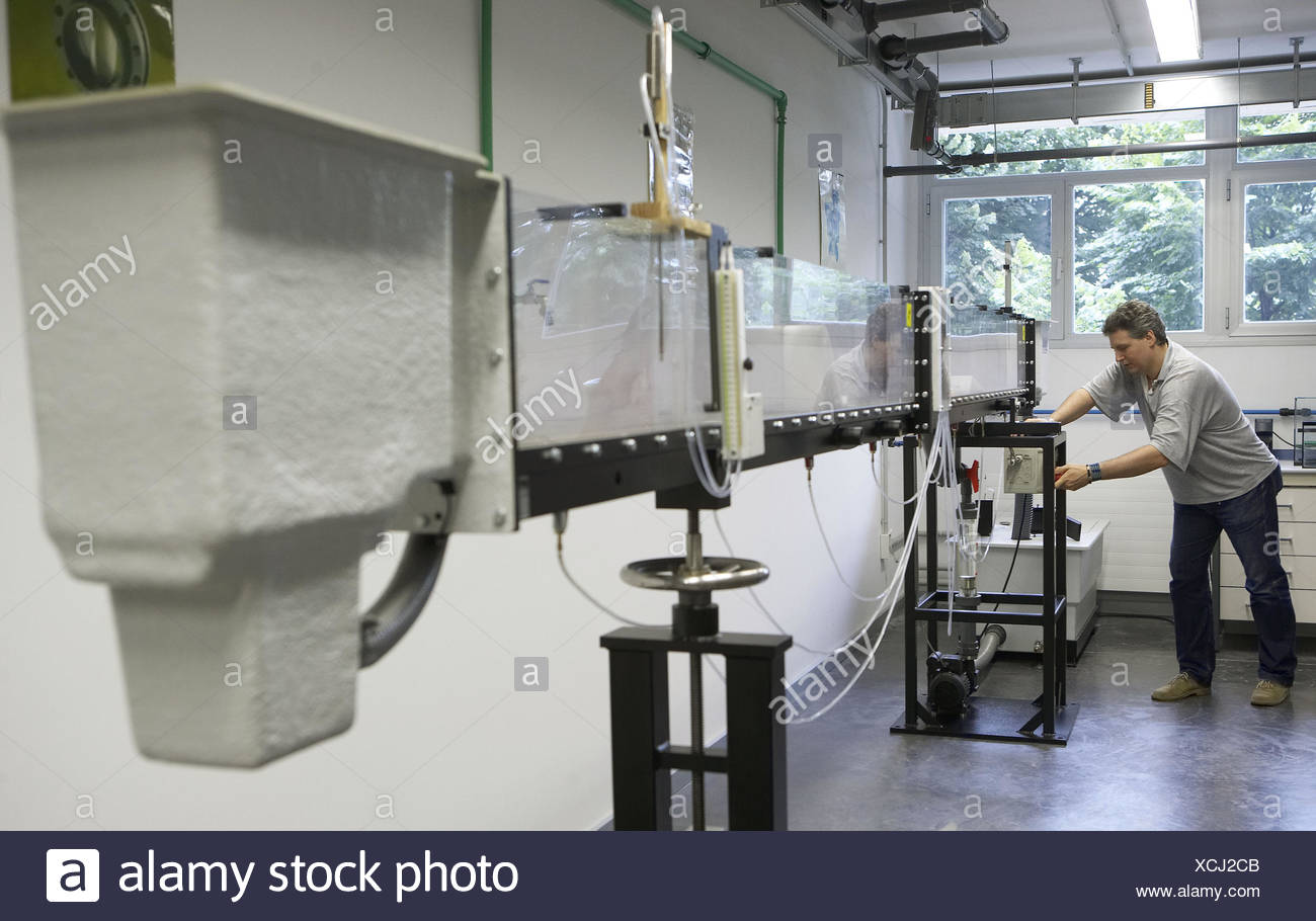 Fluid Mechanics High Resolution Stock Photography and Images - Alamy