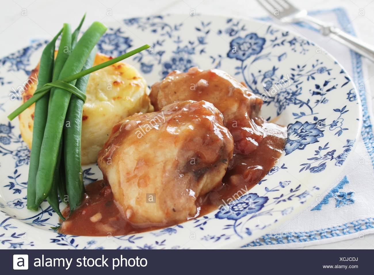 Chicken Chasseur Stock Photos & Chicken Chasseur Stock Images - Alamy