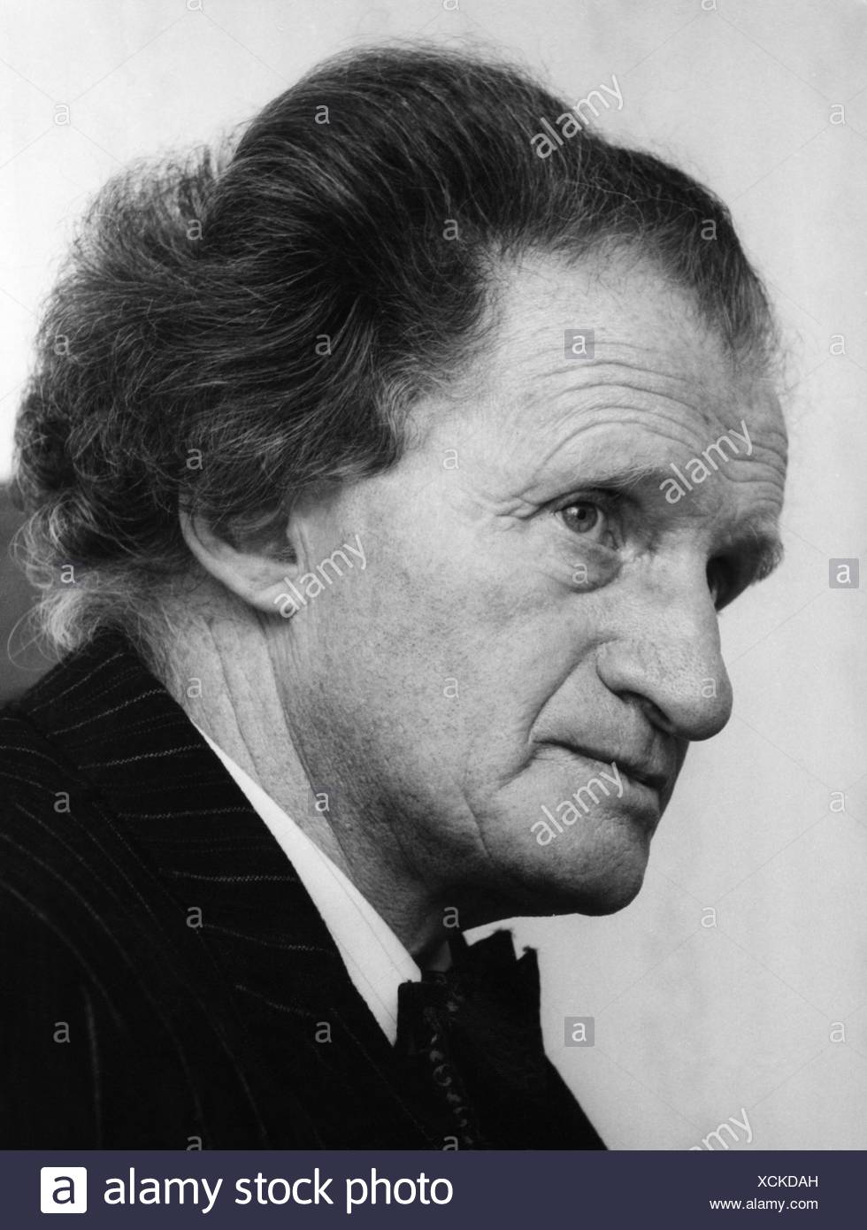 Dutch Parapsychologist High Resolution Stock Photography and Images - Alamy