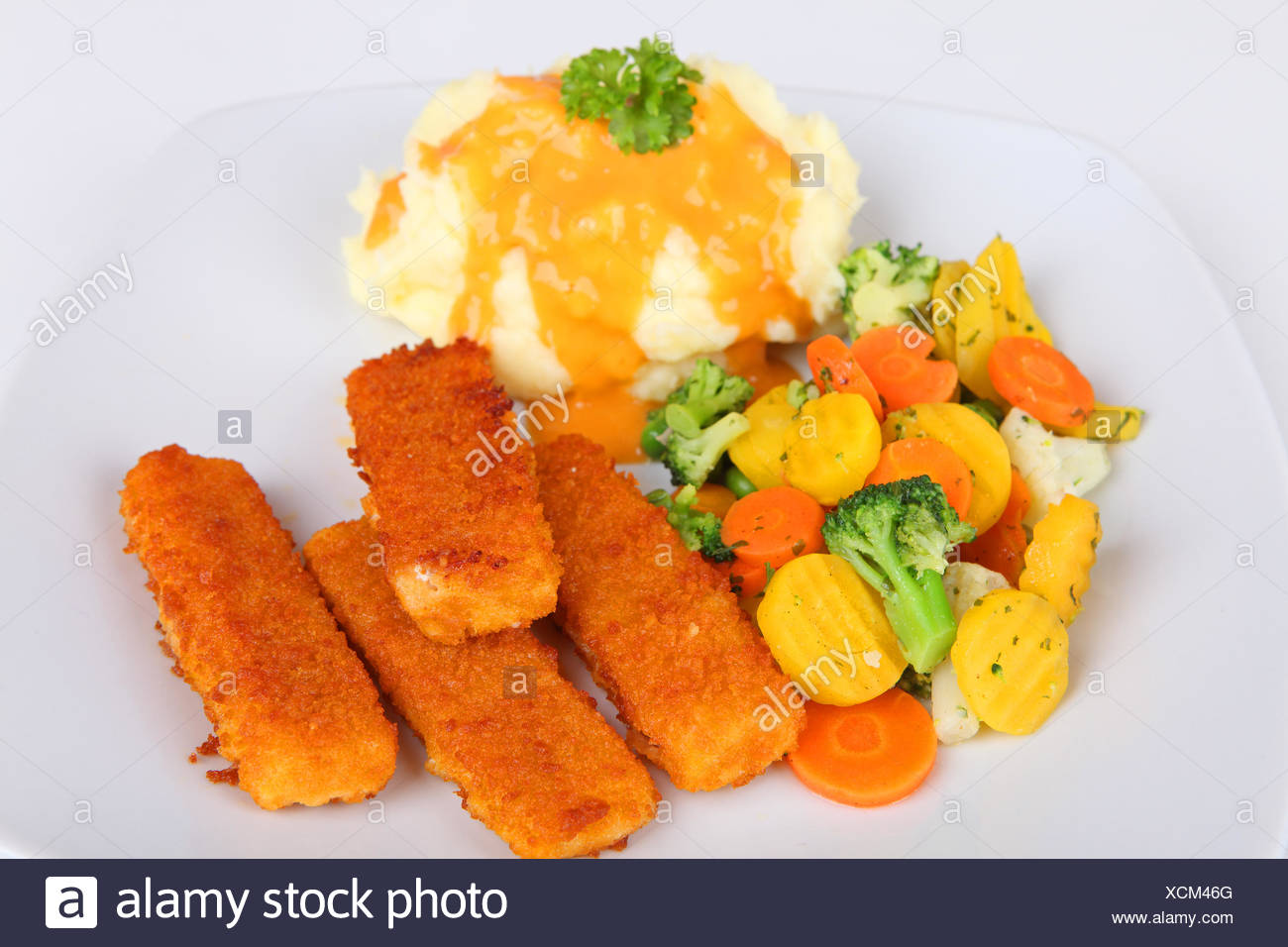 Fish Mashed Potatoes And Peas High Resolution Stock Photography and ...
