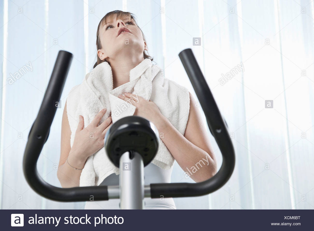 Woman Sweaty High Resolution Stock Photography and Images - Alamy