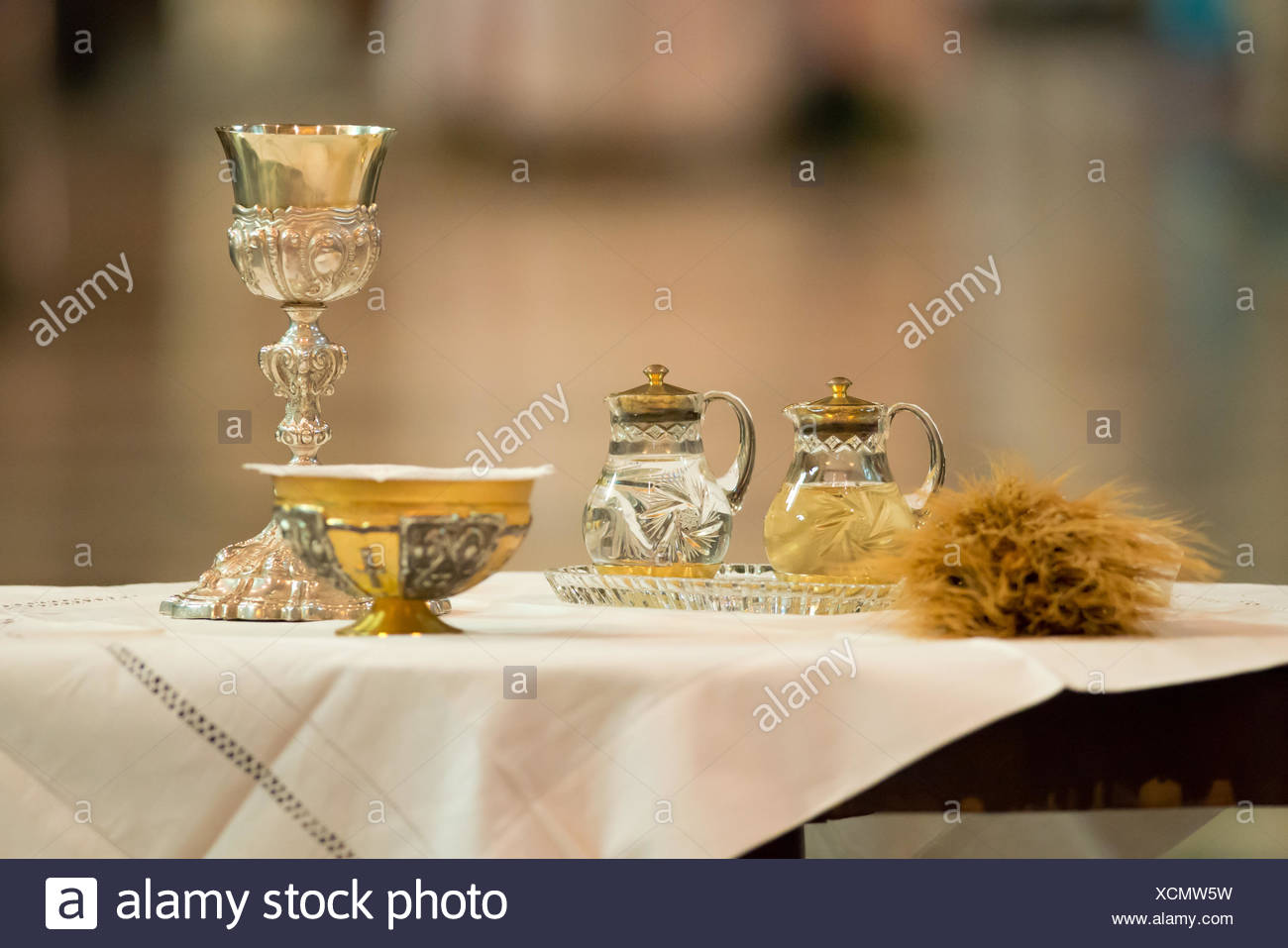 Offertory High Resolution Stock Photography and Images - Alamy