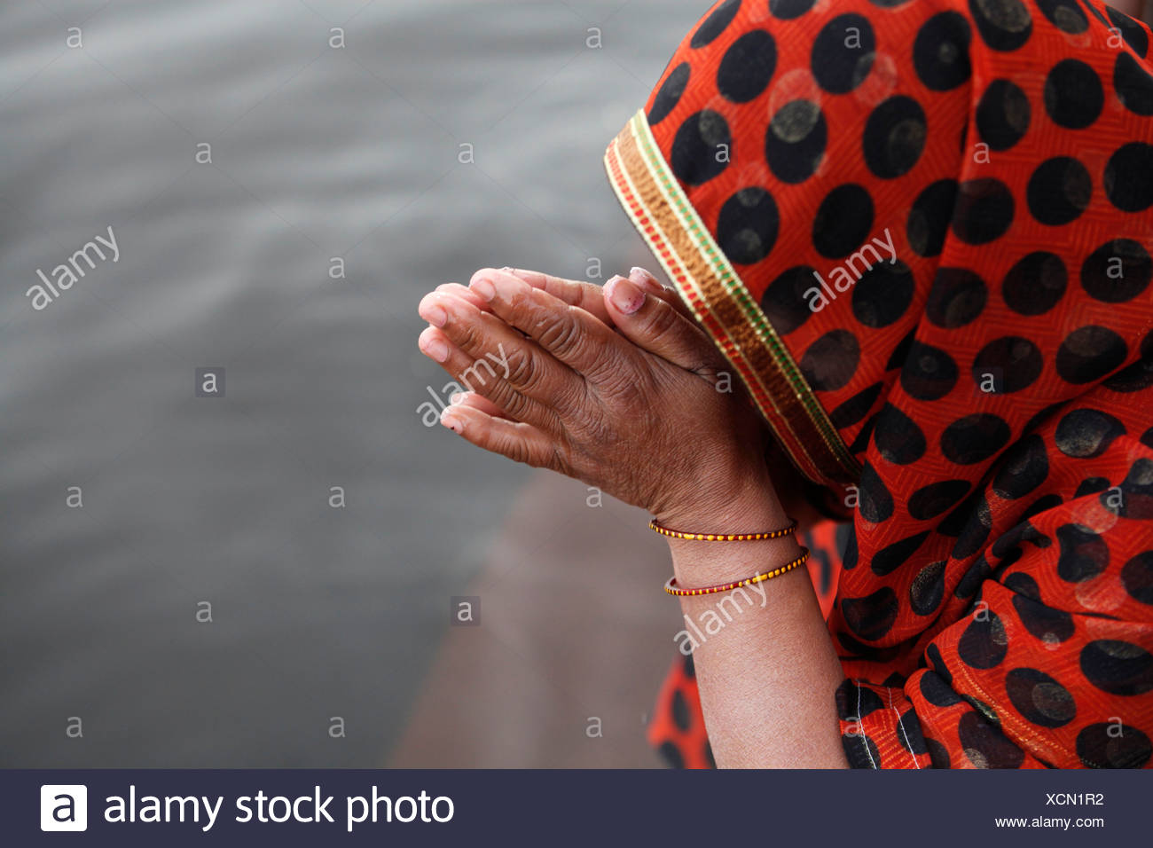 Hindu Praying High Resolution Stock Photography and Images - Alamy