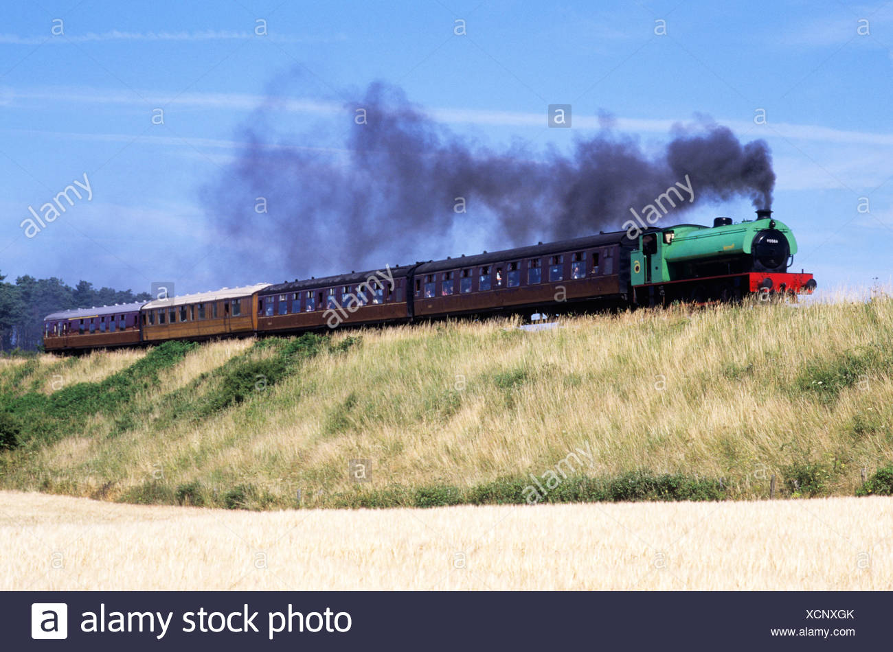English Trains High Resolution Stock Photography and Images - Alamy