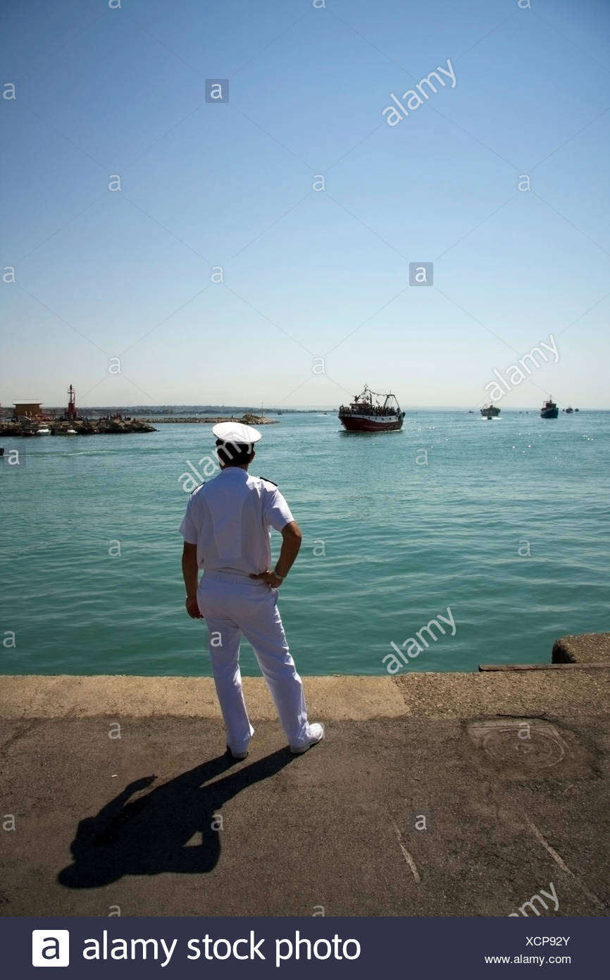 Seaman Uniform High Resolution Stock Photography and Images - Alamy