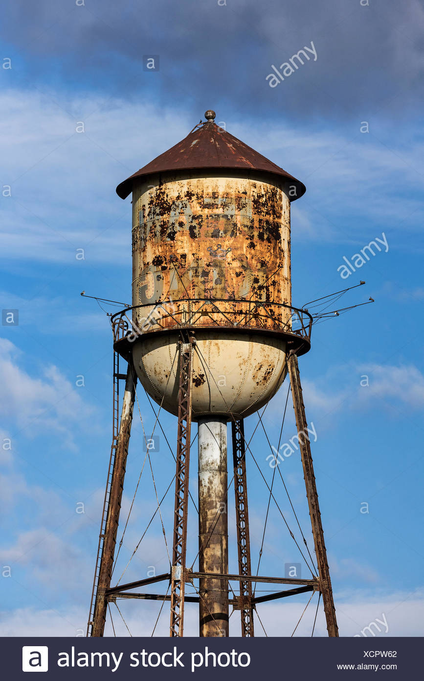 Metal Water Tower High Resolution Stock Photography and Images - Alamy