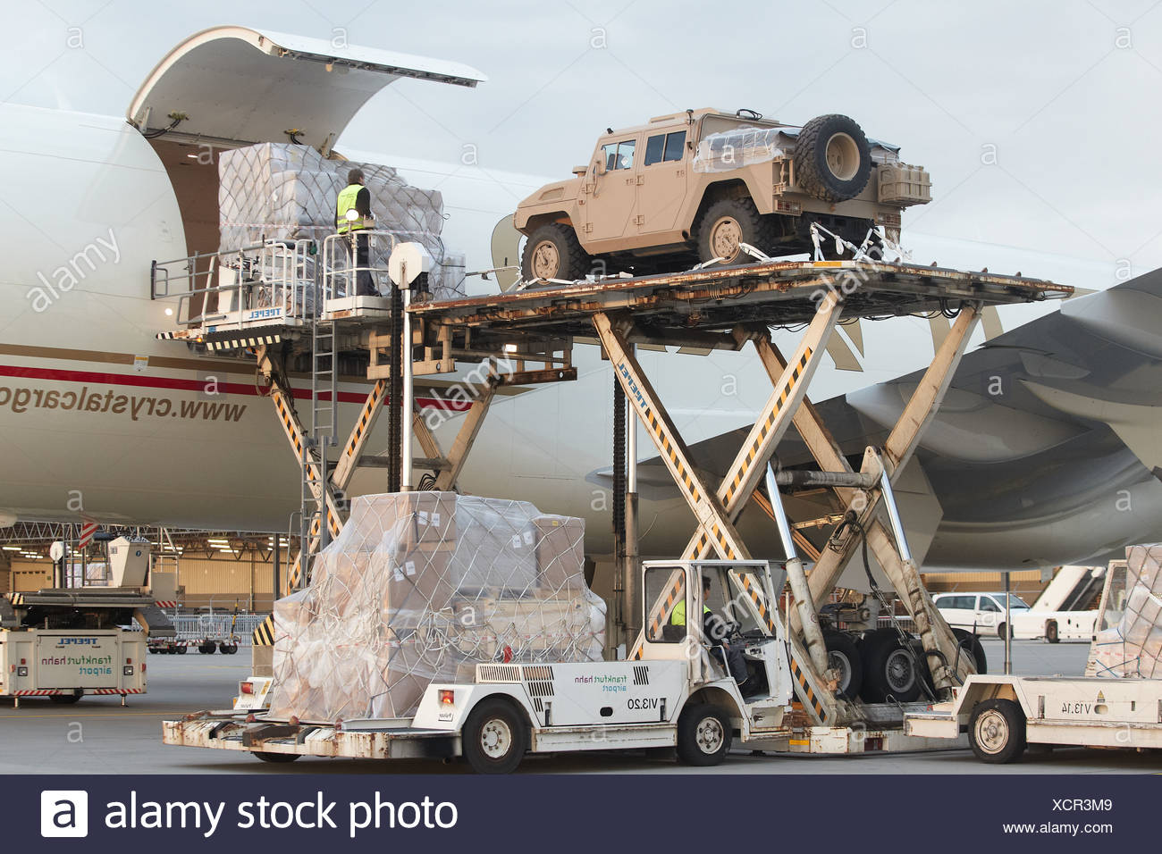 Cargo Plane Loading High Resolution Stock Photography and Images - Alamy