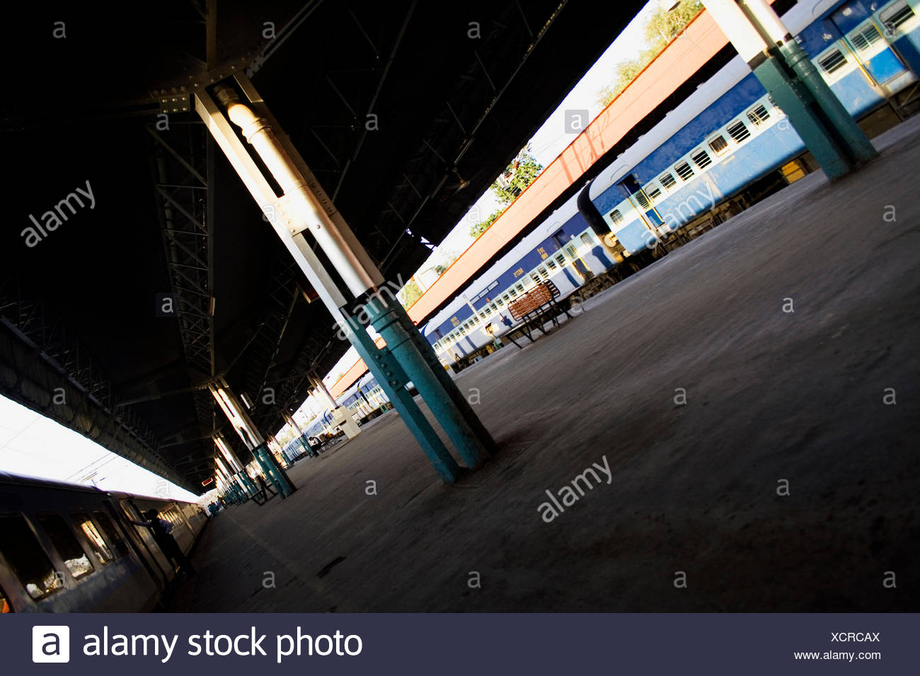Kalka Railway Station Stock Photos & Kalka Railway Station Stock Images ...