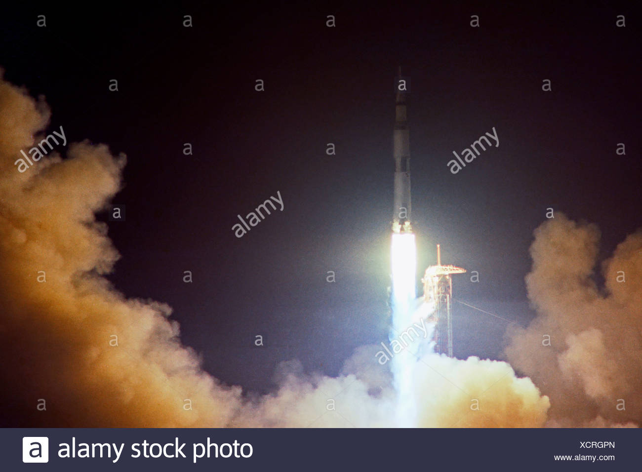Apollo 17 Launch Stock Photos & Apollo 17 Launch Stock Images - Alamy