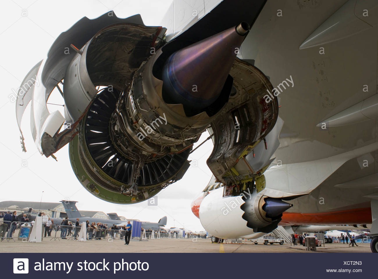 Cowling High Resolution Stock Photography and Images - Alamy