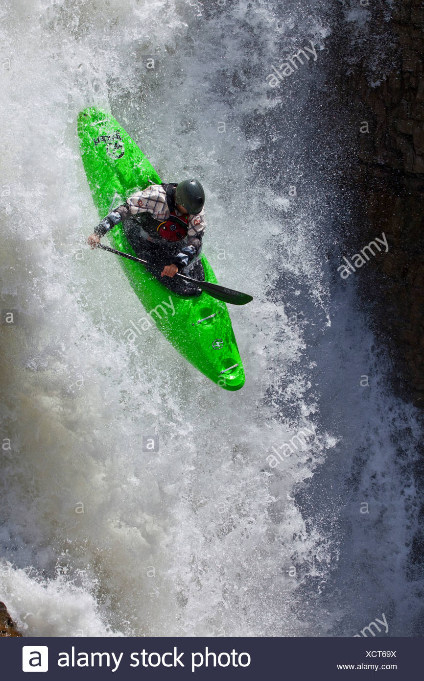 Waterfall Kayak High Resolution Stock Photography and Images - Alamy