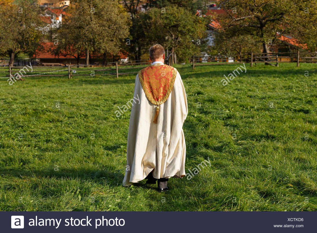 Reverend Pastor High Resolution Stock Photography and Images - Alamy