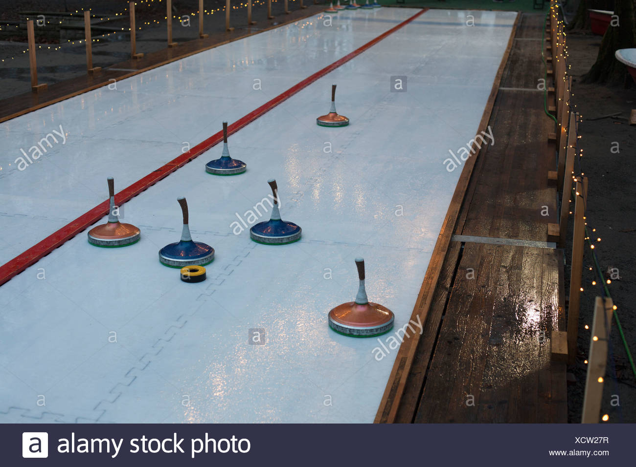 Curling Sheet High Resolution Stock Photography and Images - Alamy