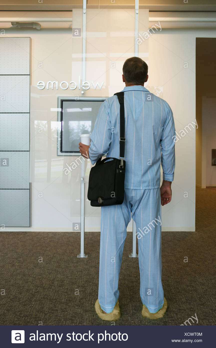 Arriving Arrivals High Resolution Stock Photography and Images - Alamy
