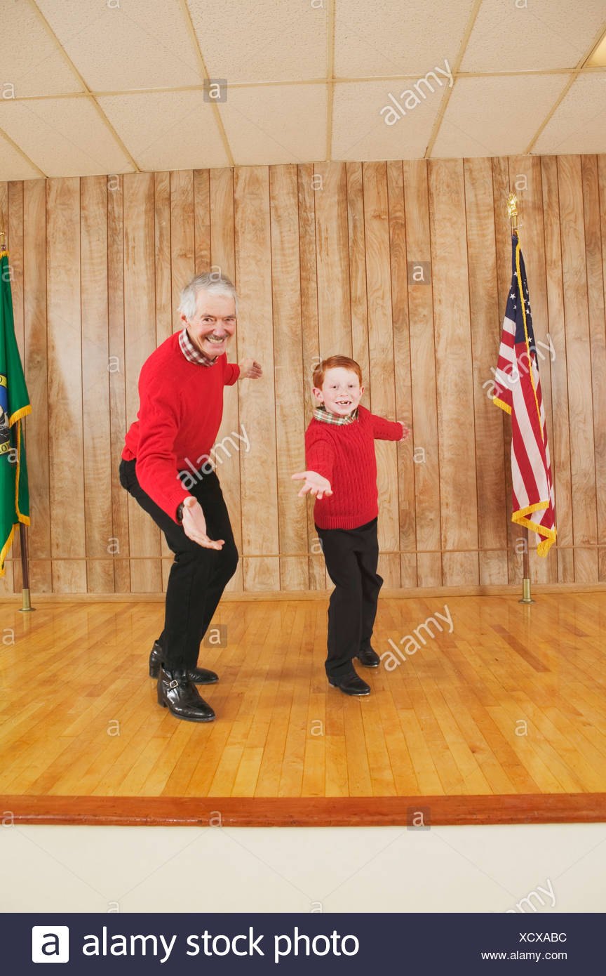 Child Dancers On Stage High Resolution Stock Photography and Images - Alamy
