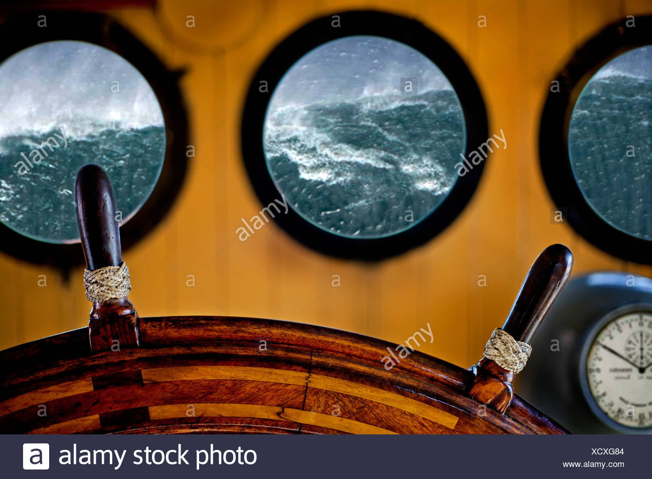 Ships Cabin Window Stock Photos & Ships Cabin Window Stock Images - Alamy