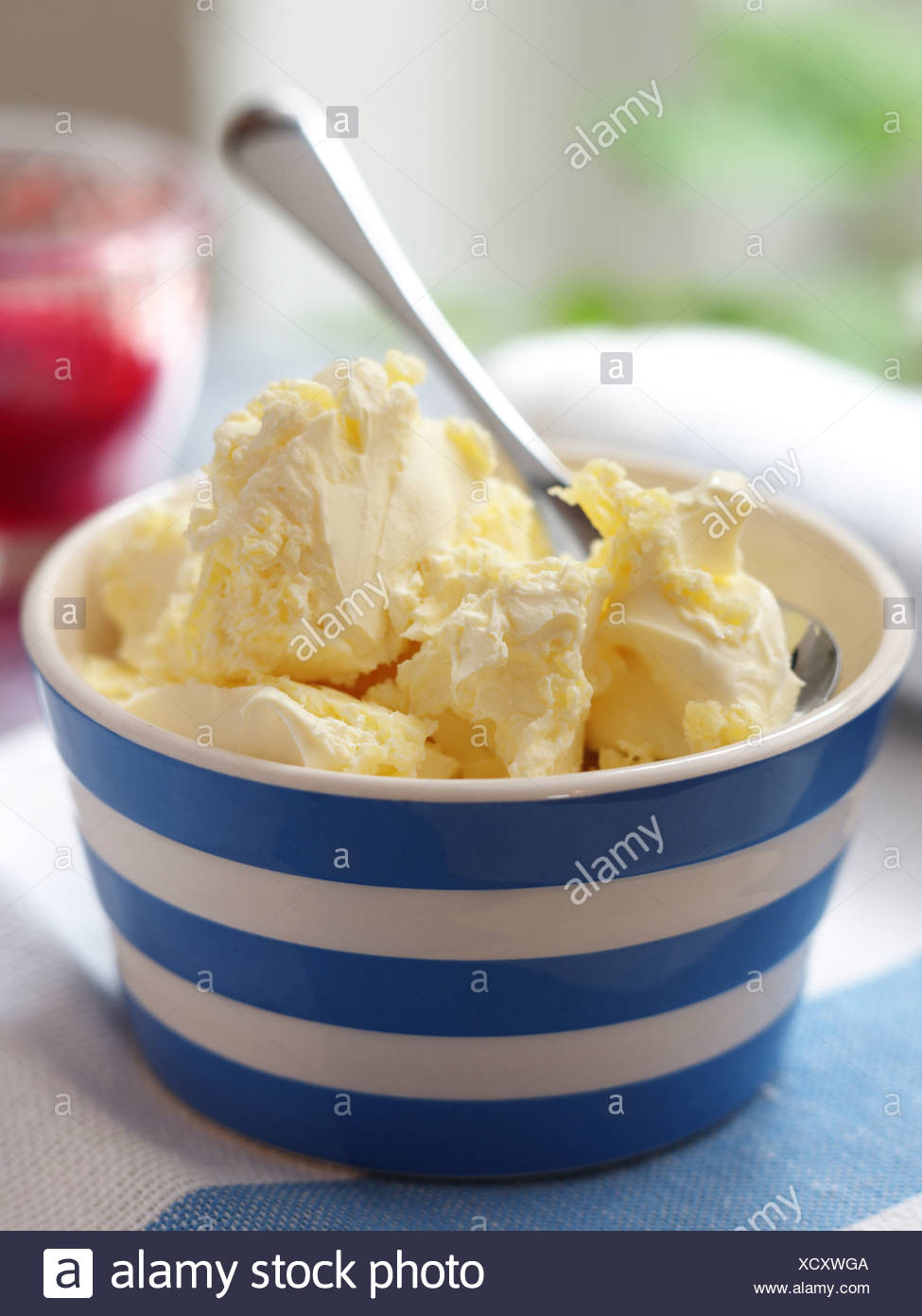 British Whites High Resolution Stock Photography and Images - Alamy