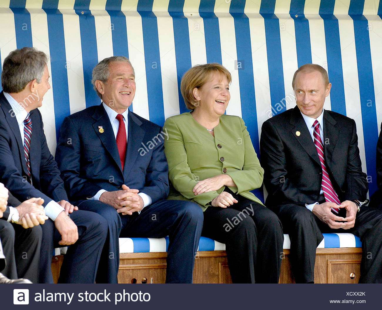 Putin Bush Stock Photos & Putin Bush Stock Images - Alamy