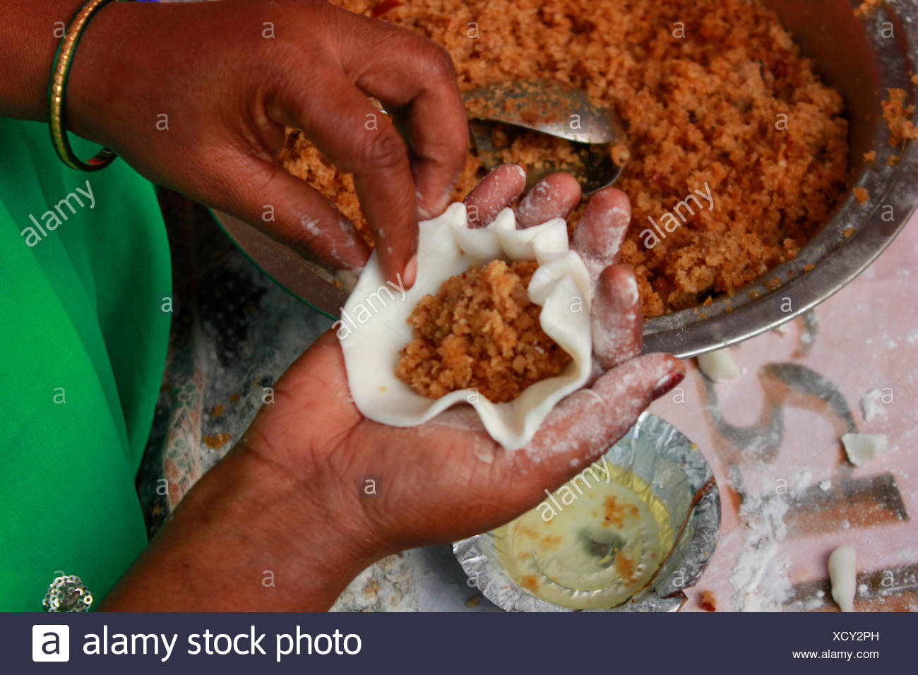 Momos India High Resolution Stock Photography and Images - Alamy