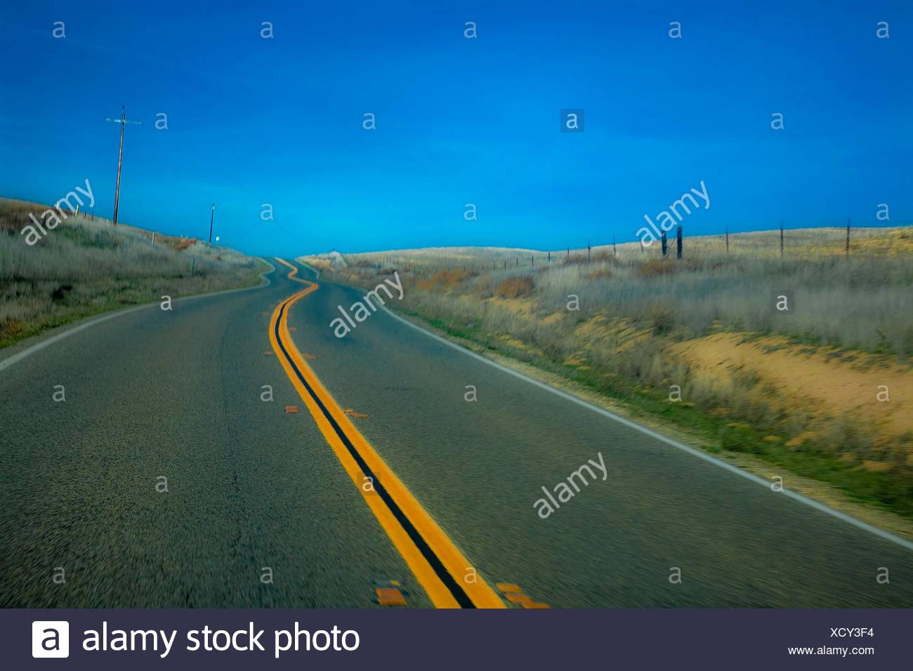 Two Lane Road Stock Photos & Two Lane Road Stock Images - Alamy