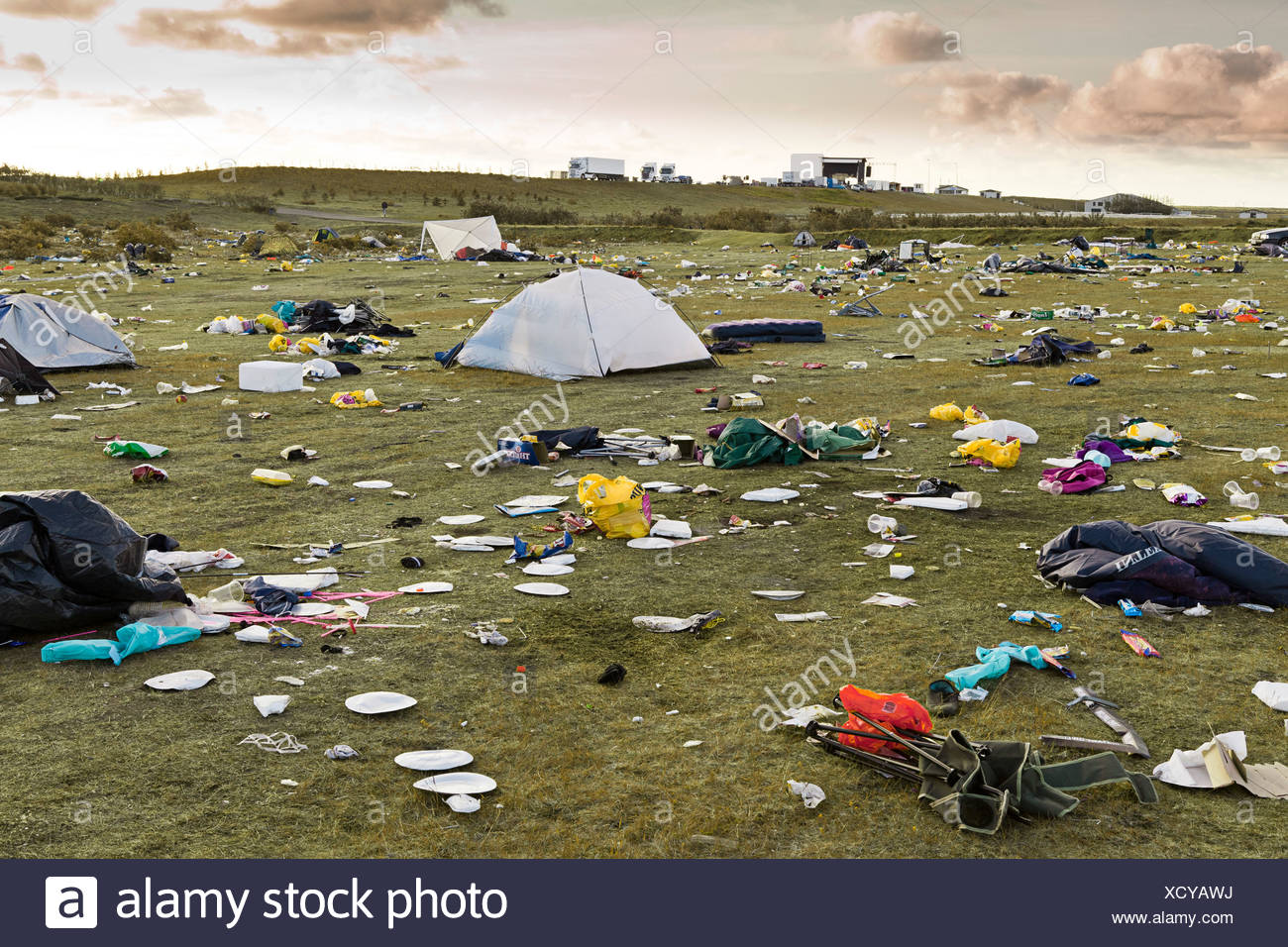 Broken Tent Stock Photos & Broken Tent Stock Images - Alamy