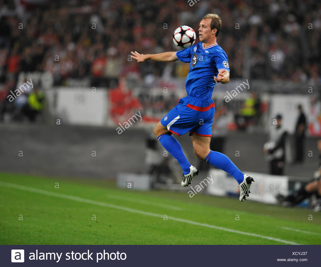 Steven Whittaker High Resolution Stock Photography and Images - Alamy