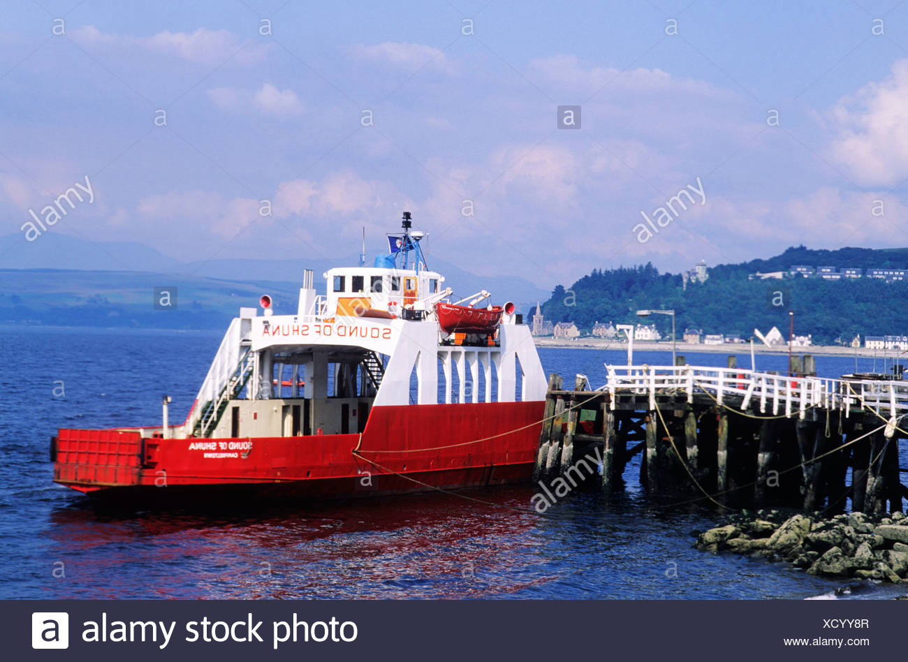 Gourock Dunoon Ferry Stock Photos & Gourock Dunoon Ferry Stock Images ...