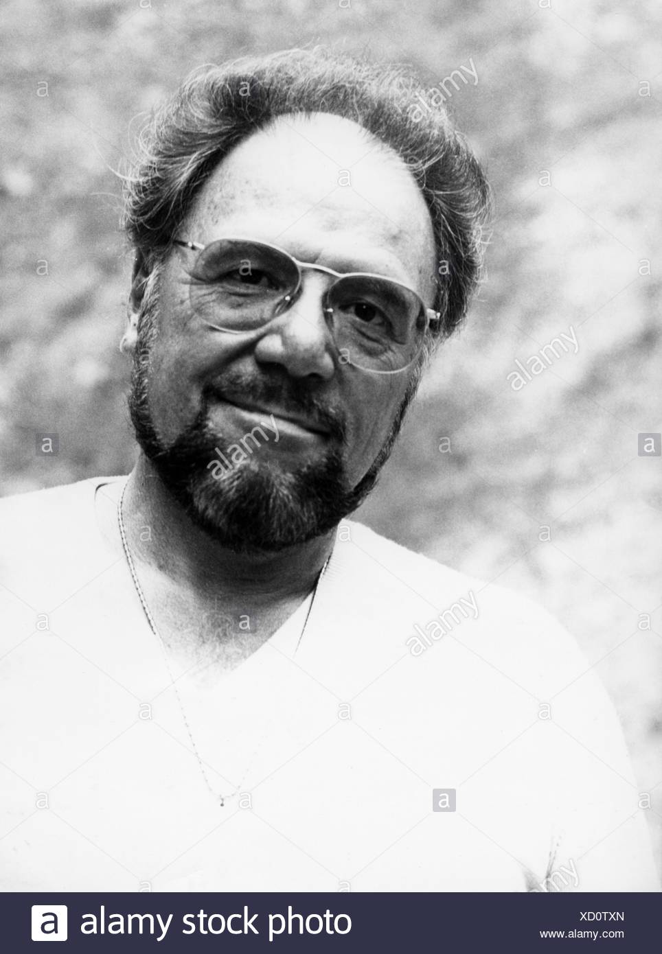 Singer Bass Baritone High Resolution Stock Photography and Images - Alamy