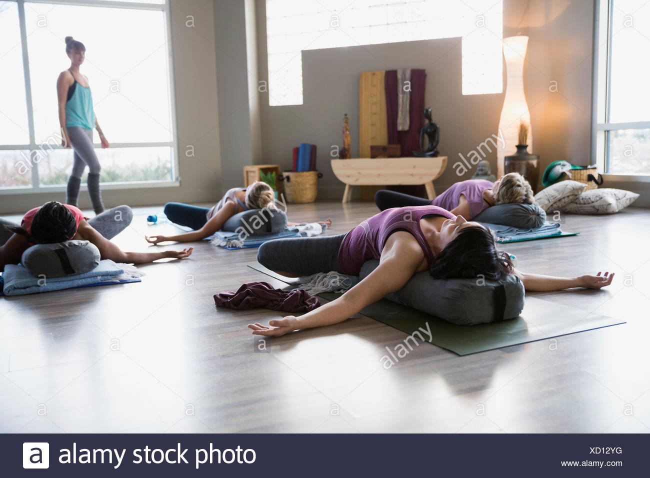 Yoga Studio Stock Photos & Yoga Studio Stock Images - Alamy
