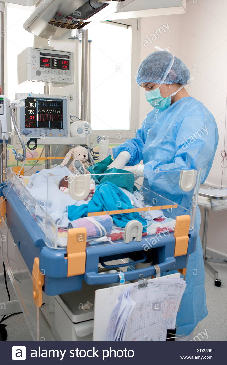 Neonatal Nurse Stock Photos & Neonatal Nurse Stock Images - Alamy