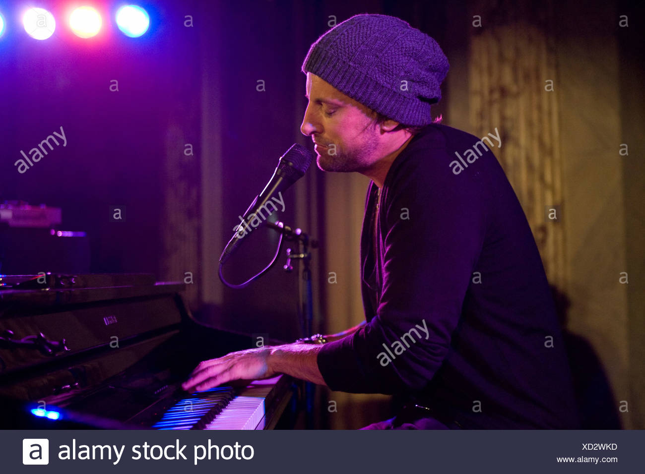 Daniel Powter High Resolution Stock Photography and Images - Alamy