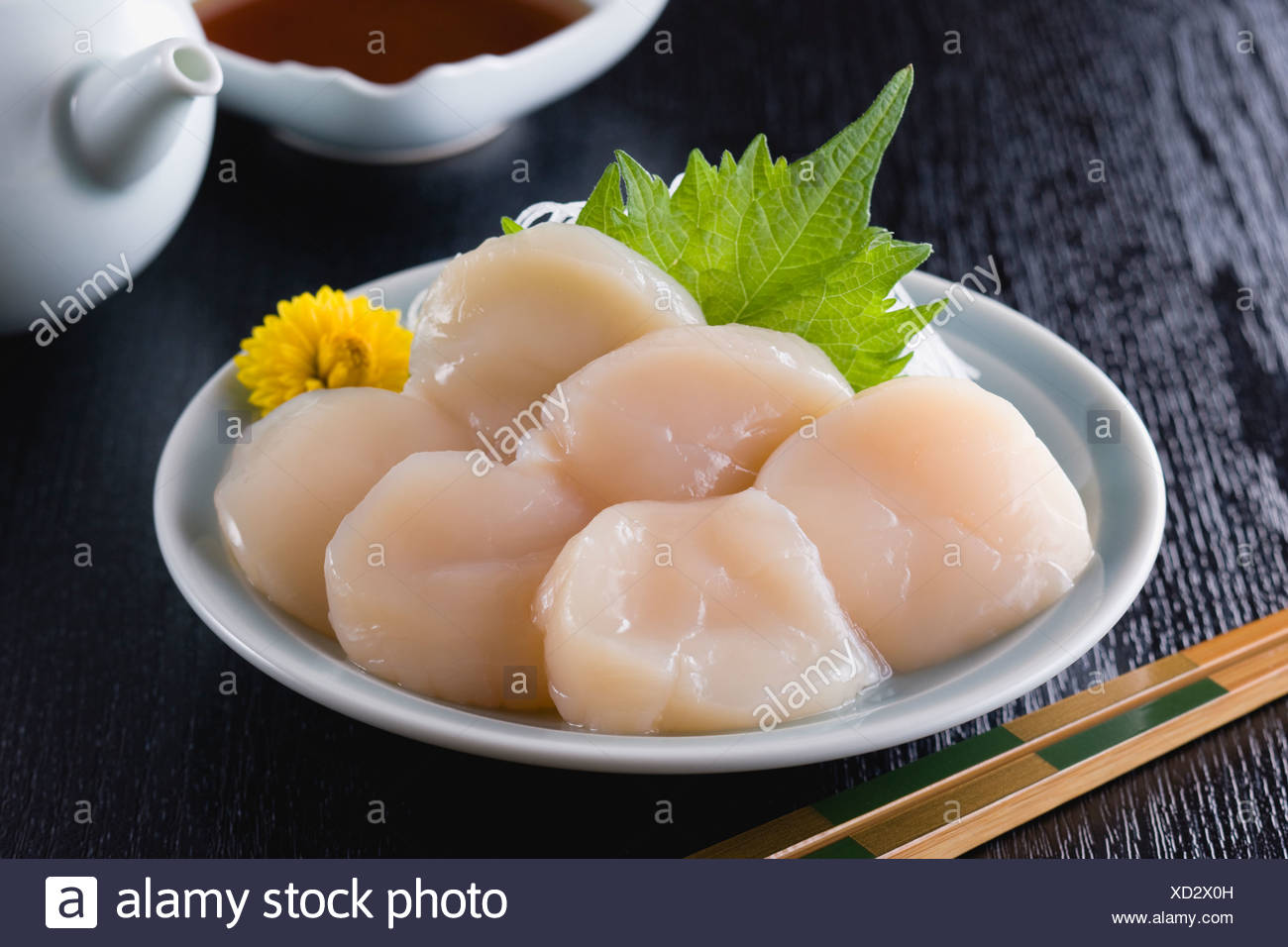Scallop Sashimi High Resolution Stock Photography and Images - Alamy