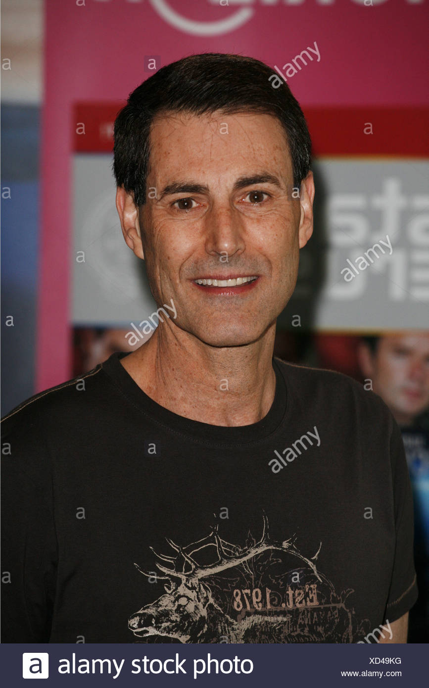 Uri Geller Stock Photos & Uri Geller Stock Images - Alamy