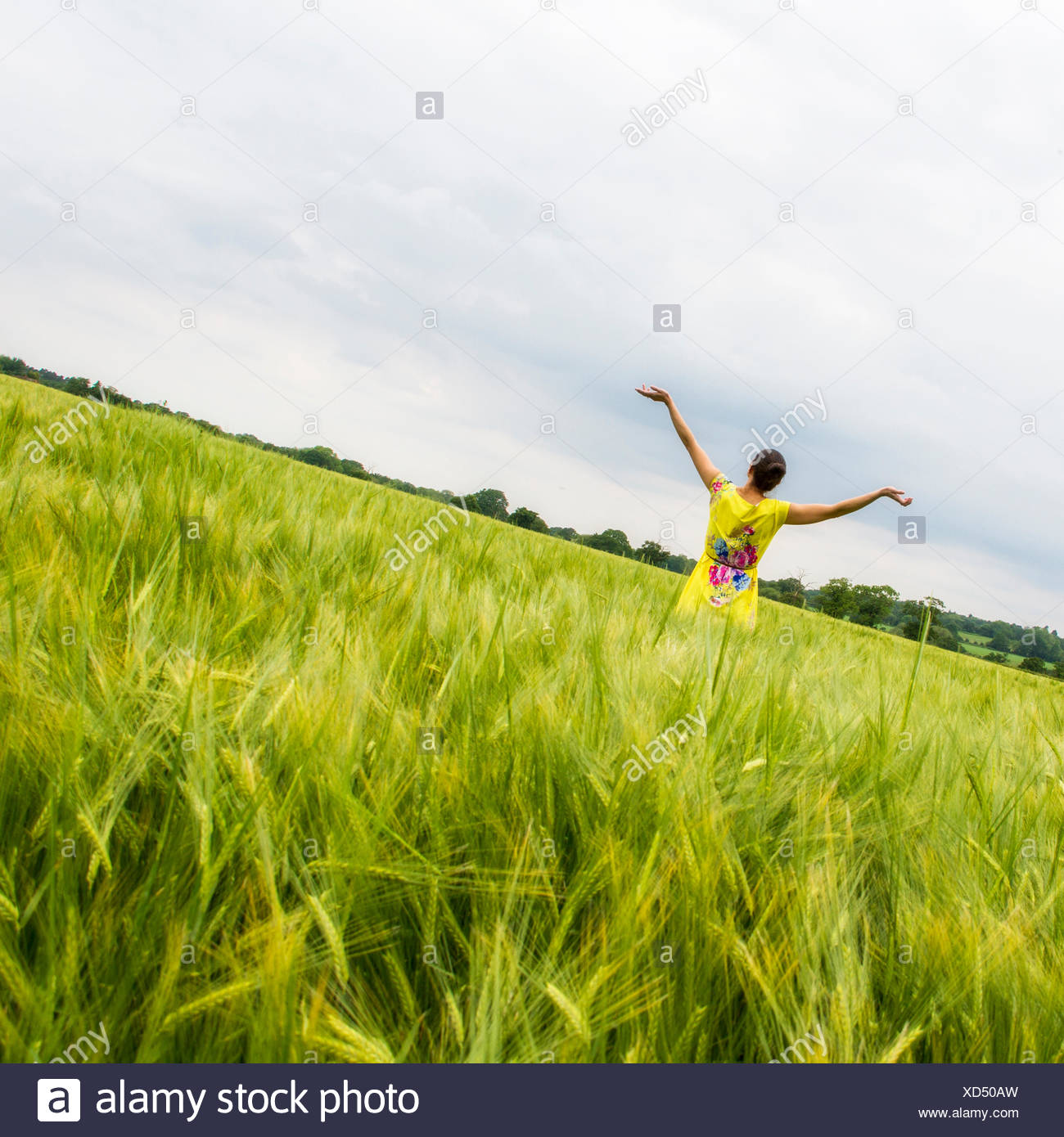 Outstretched Arms High Resolution Stock Photography and Images - Alamy