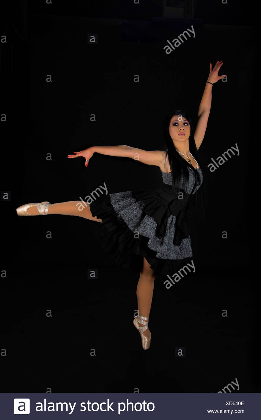 Raven Haired Stock Photos & Raven Haired Stock Images - Alamy