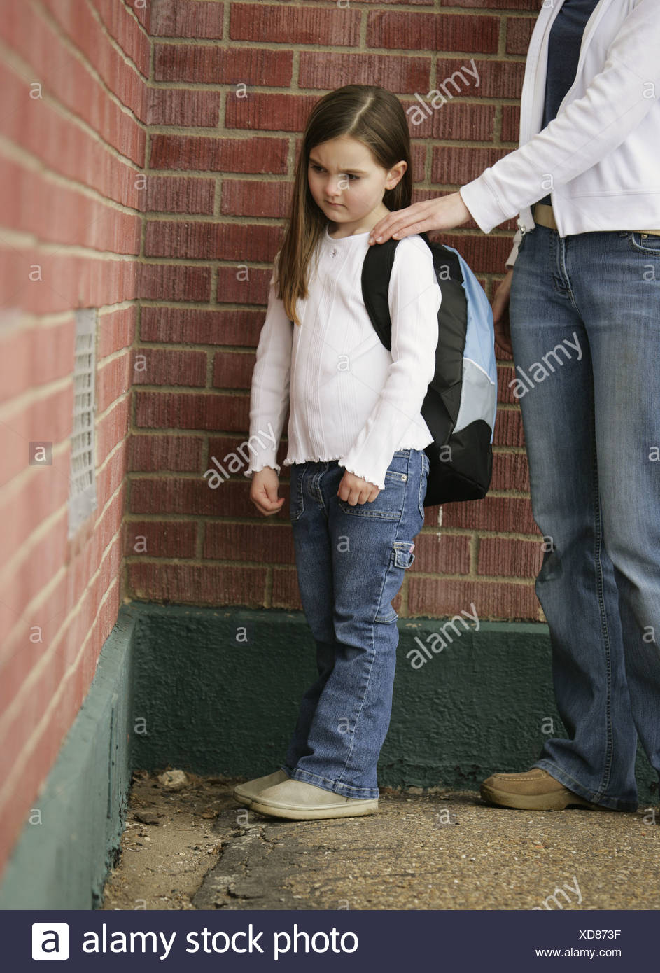 Parents Consoling Sad Child Stock Photos & Parents Consoling Sad Child ...