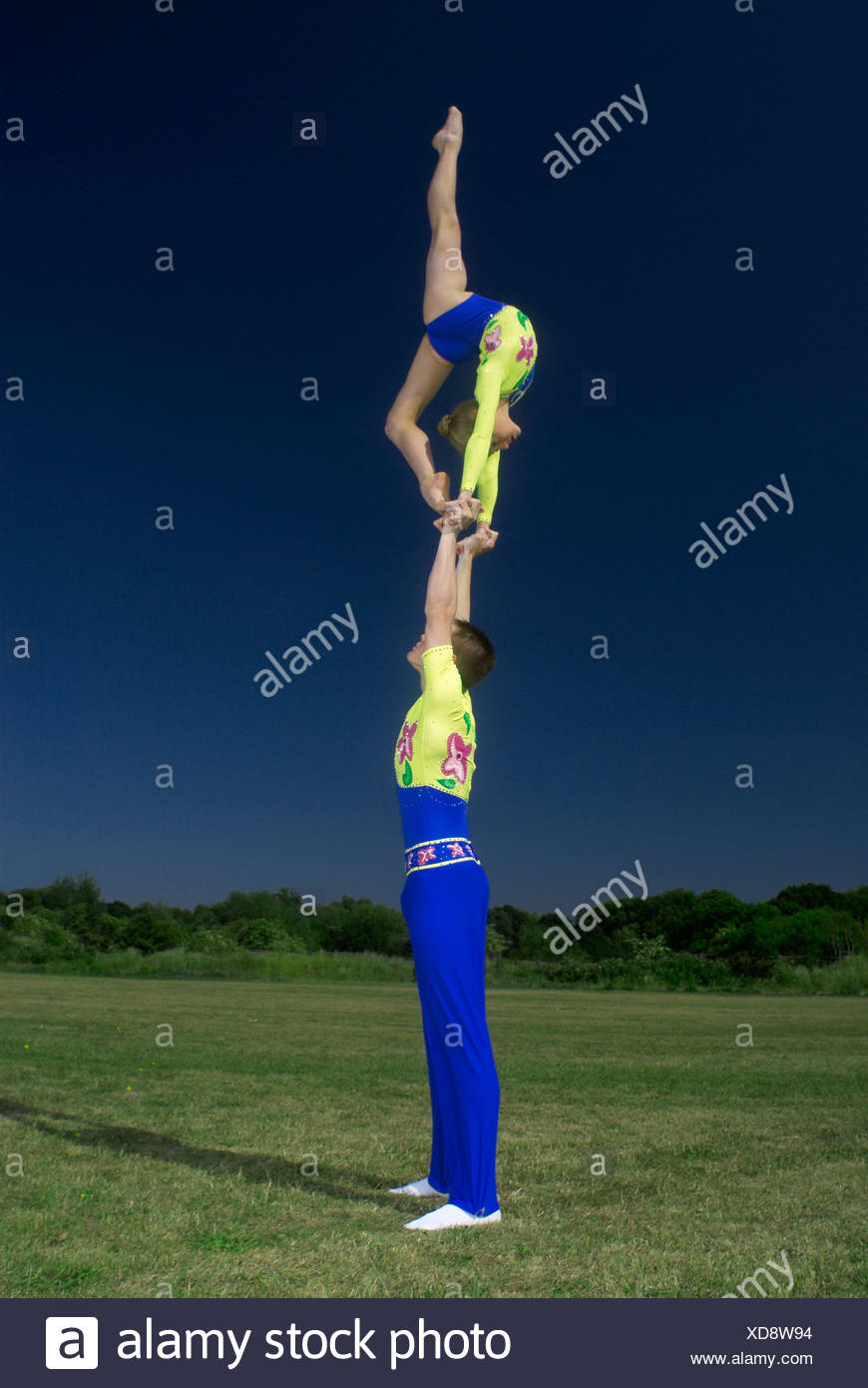 Contortionist Child High Resolution Stock Photography and Images - Alamy
